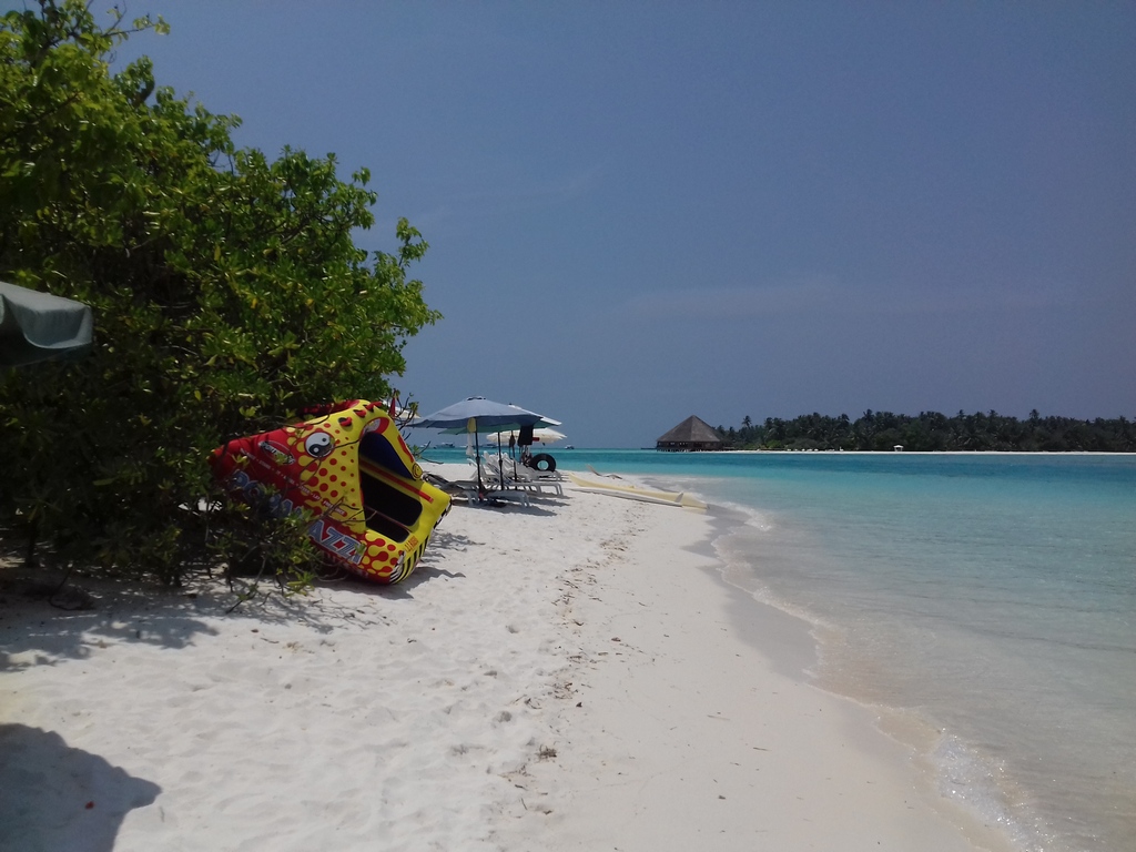 Travel Guide to Dhiffushi 2022